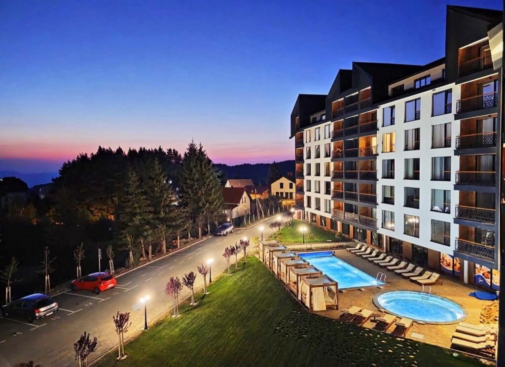 Prodaje se luksuzan studio-apartman na Kopaoniku