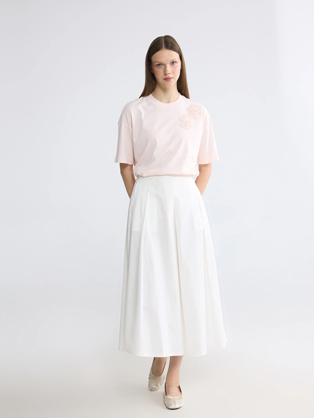 LCW Modest Bluza Sa Okruglim Izrezom I Vezom