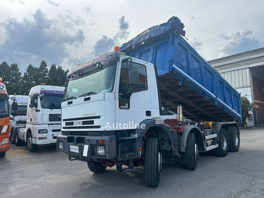 IVECO Trakker 410E42 kiper