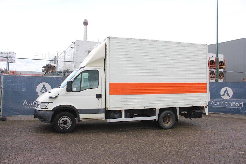 Prodaje se IVECO Daily 65C17 HPT kamion furgon na aukciji
