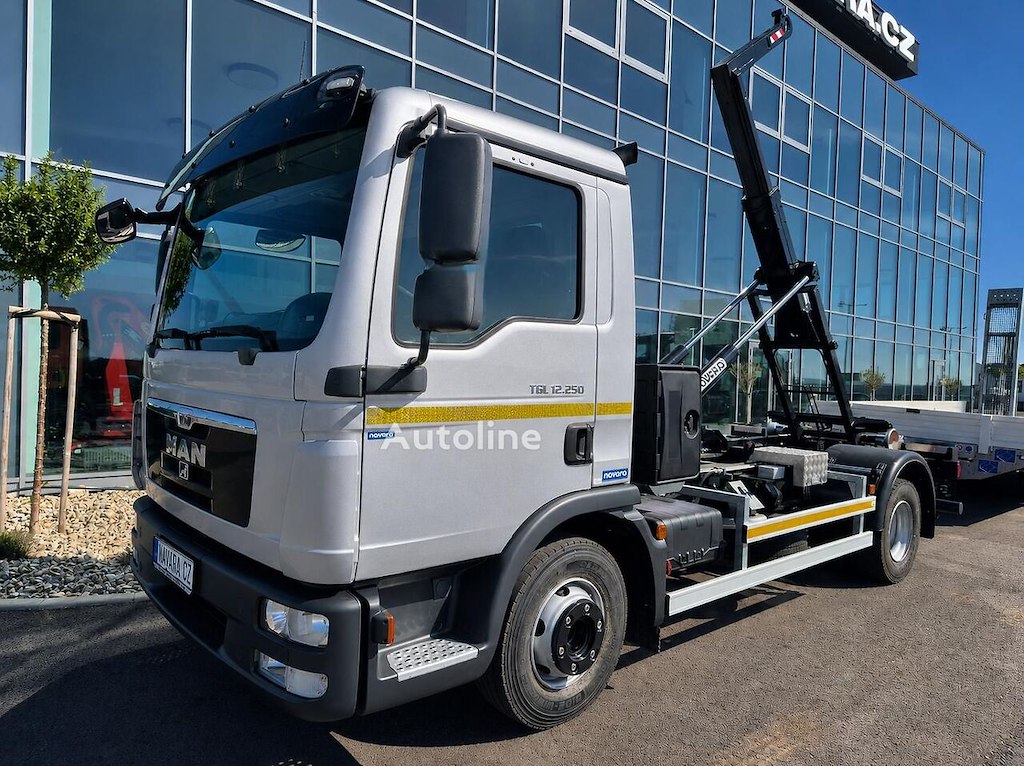 MAN TGL 12.250 kamion rol kiper