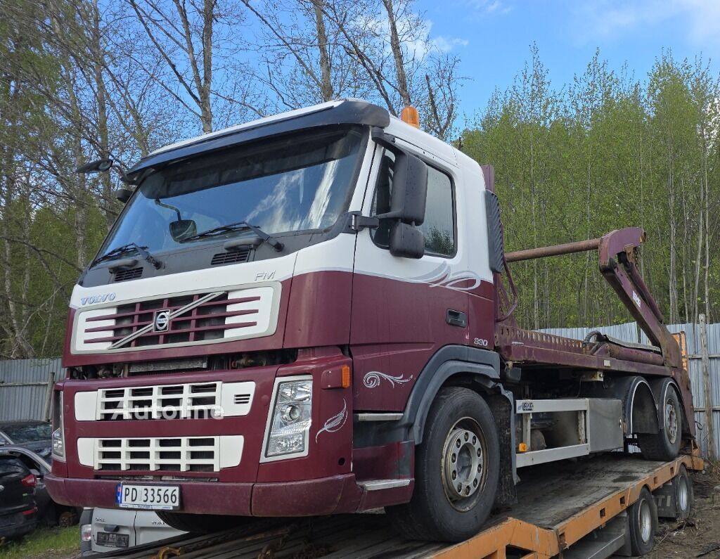 Prodaje se Volvo fm330 kamion podizač kontejnera na aukciji