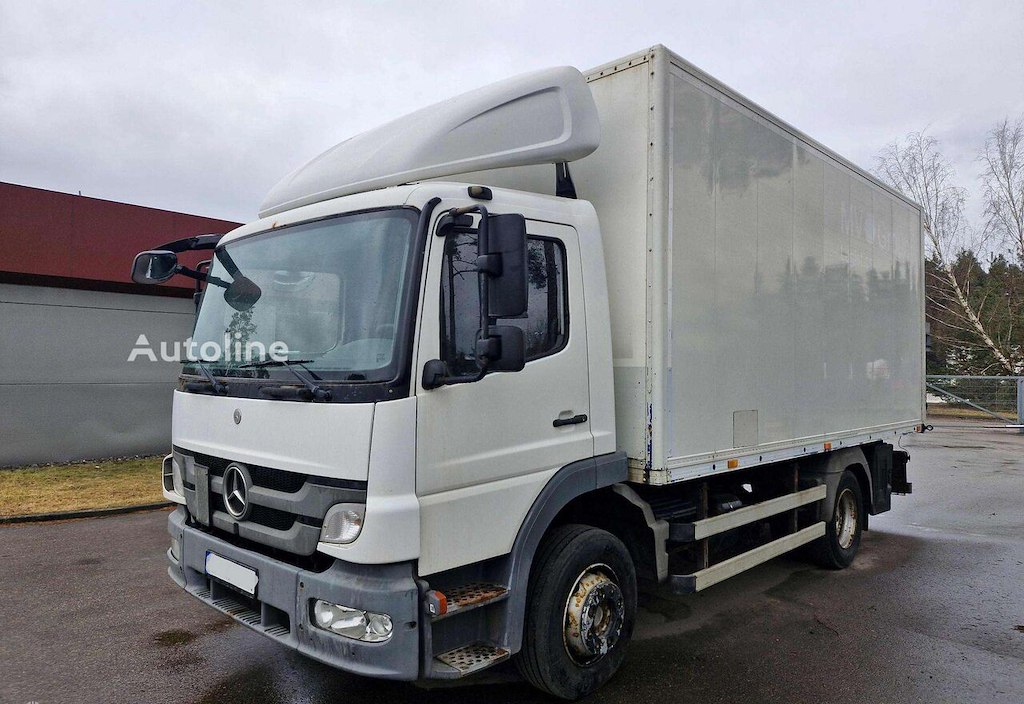 Mercedes-Benz 1224 izotermni kamion