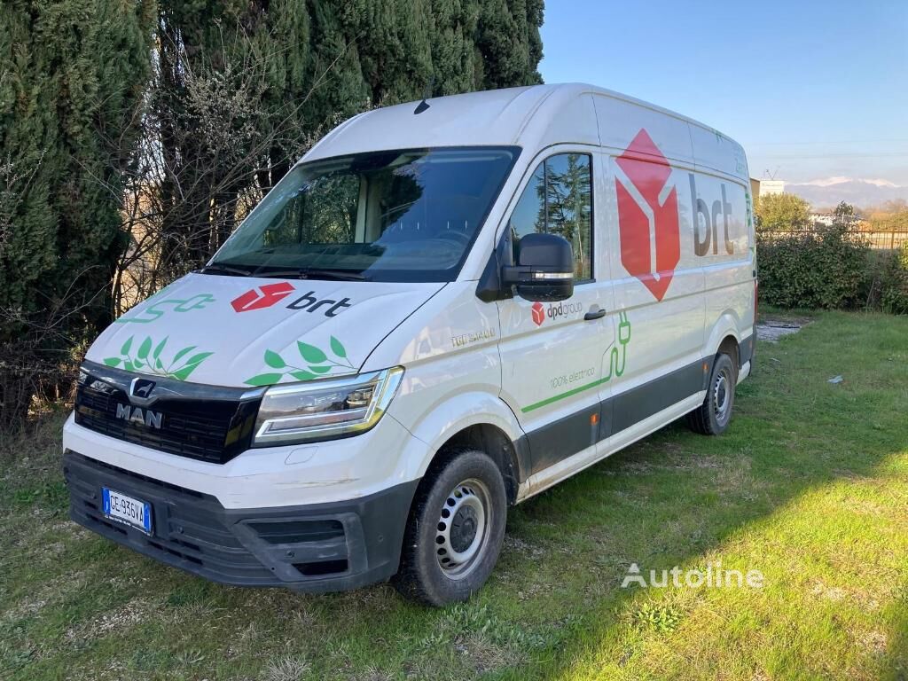MAN Vehicle Light 4x2 - e Van standard minibus furgon