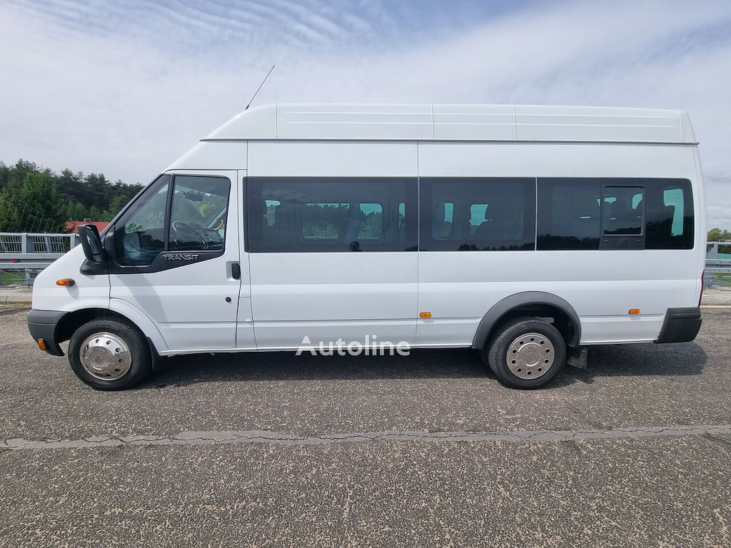 Ford Transit putnički minibus