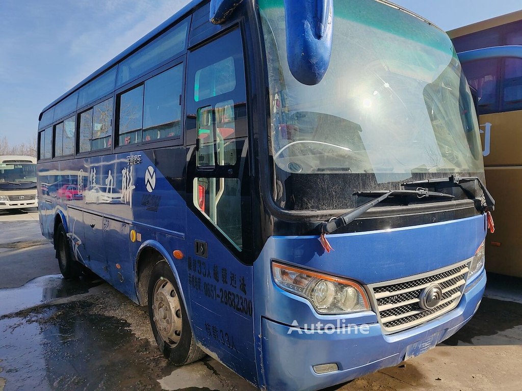 Yutong ZK6792 prigradski autobus