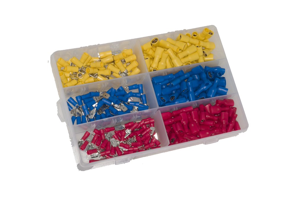 Set kablovskih papučica (izolovane muške i ženske) 300/1