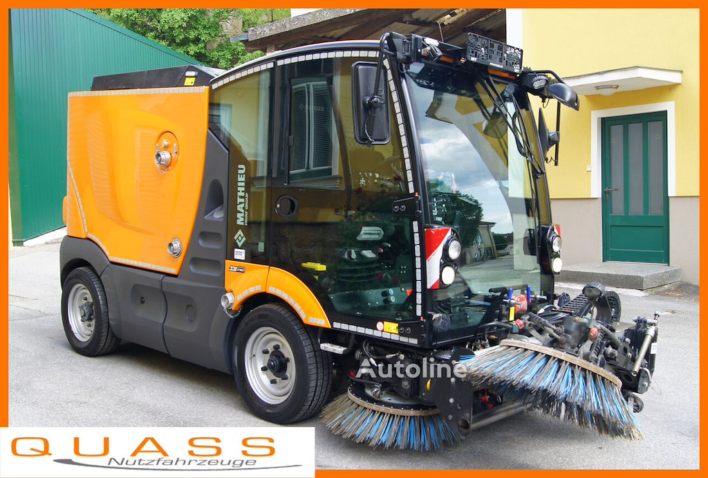 Mathieu Azura Flex MC210 /3-rd brush/TÜV/EURO 6 vozilo za čišćenje ulica