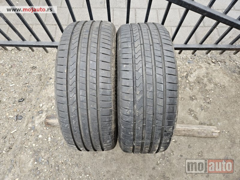 225-55-18 Hankook kao nove odlicne