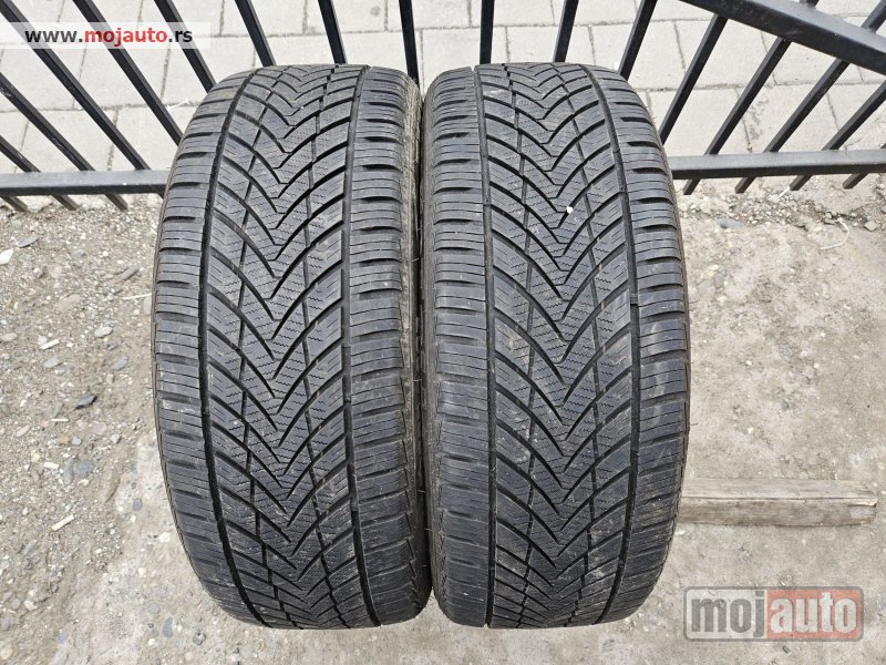 225-45-19 Rotal kao nove odlicne