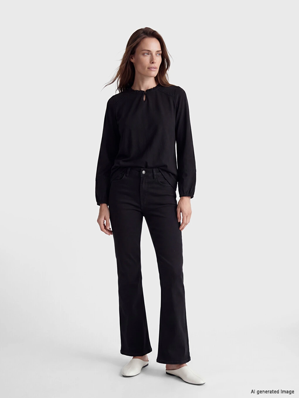 LCW Grace Bluza Sa Okruglim Izrezom I Vezom