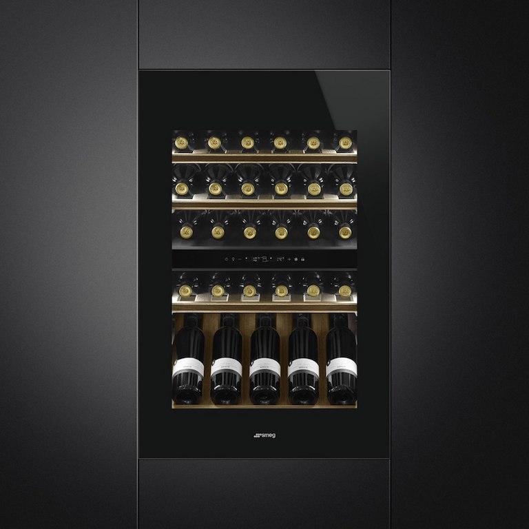 SMEG CVI040BE UGRADNA VINSKA VITRINA