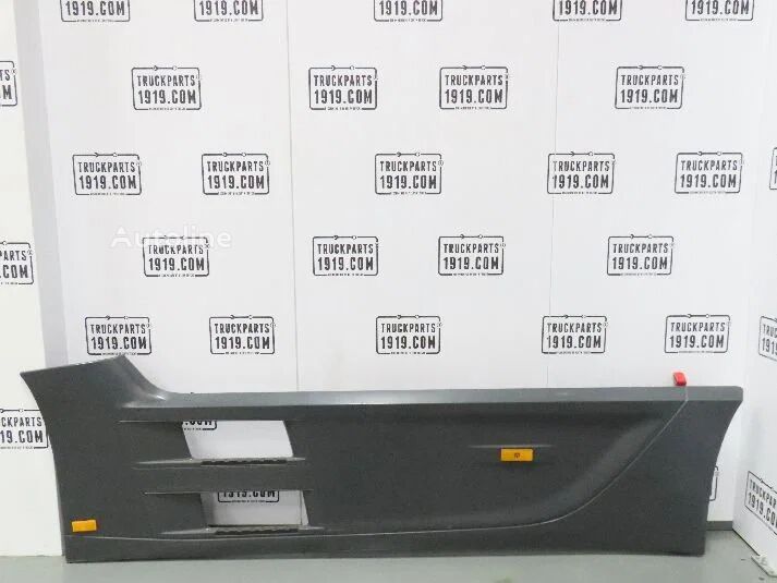 Mercedes-Benz Body & Chassis Parts Side skirt set WB3700 MB MP4 9605208255 za kamiona