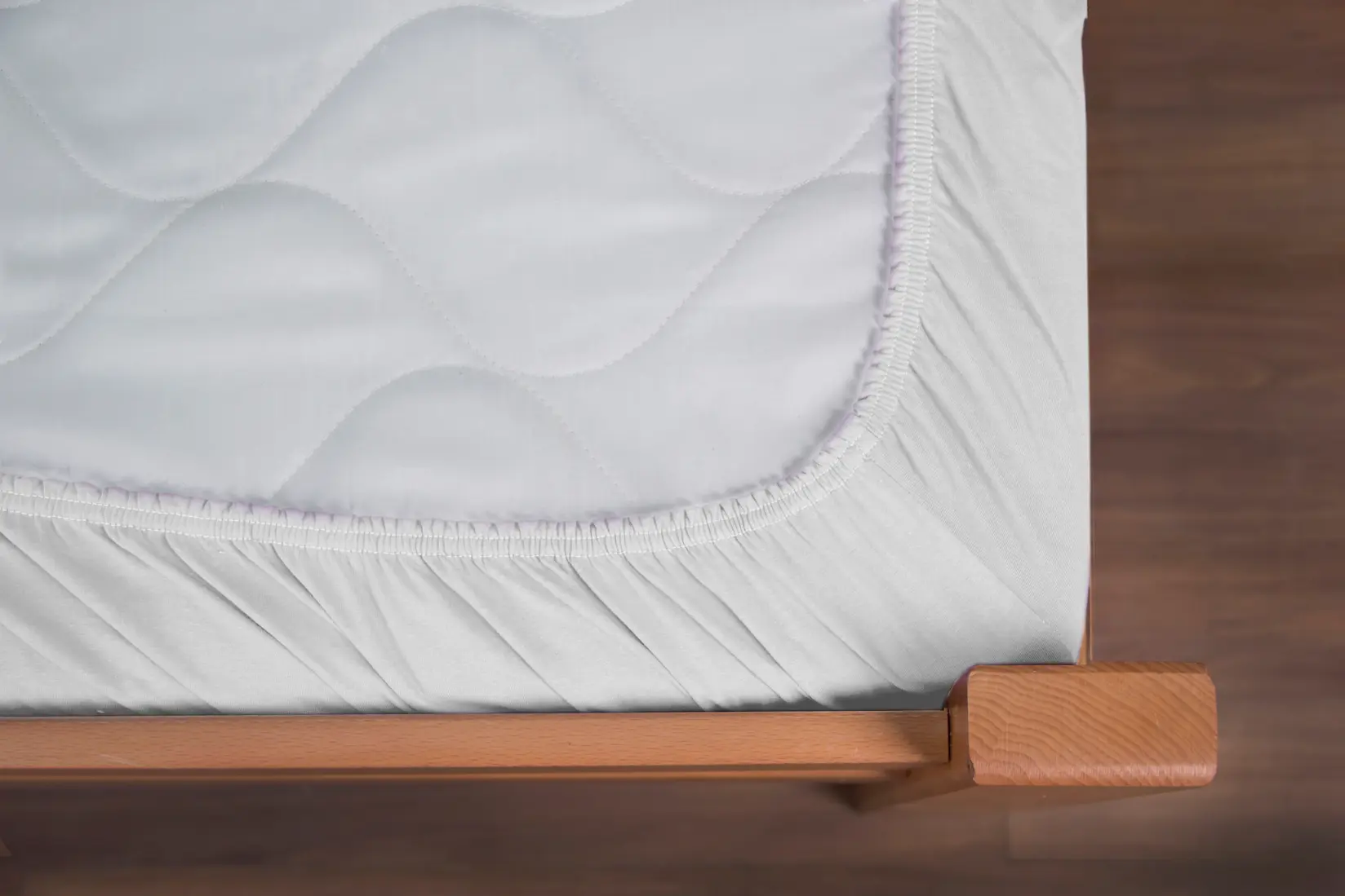 Manjatex Čaršaf sa lastišem, Za dušek od 25cm,140x200cm, Beli