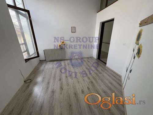 Prodaje se lokal u Indjiji 174m2