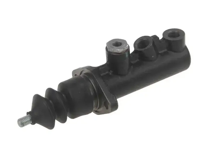 Massey Ferguson
Brake Master Cylinder - 3384685M3,3384685M2