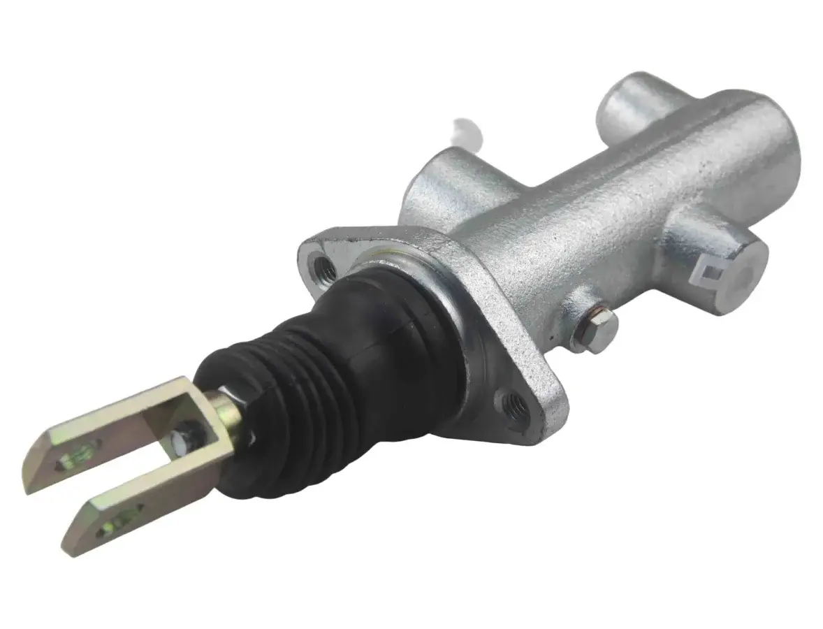 Massey Ferguson
Brake Master Cylinder - 3657396M91