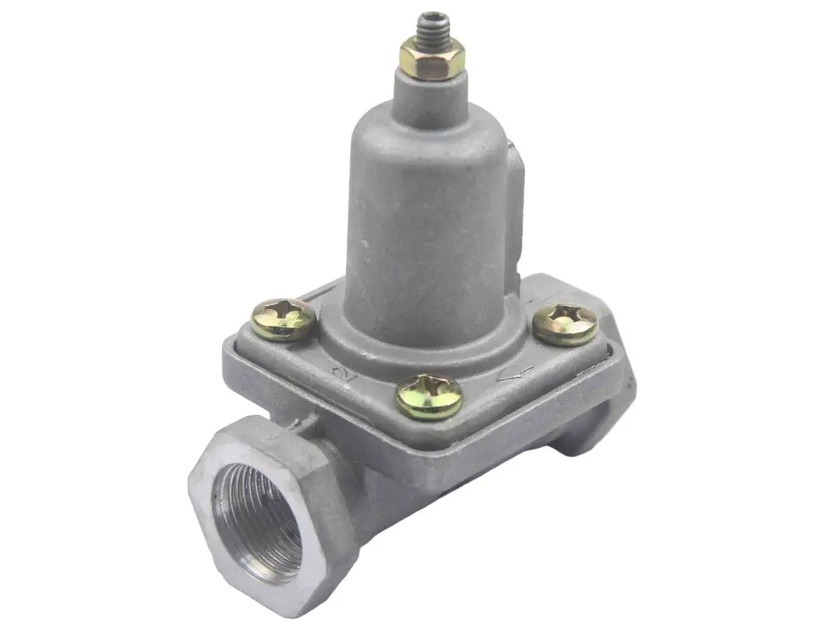 MASSEY FERGUSON
CHARGING VALVE - 47933546,04432192,87553270,F385880060030