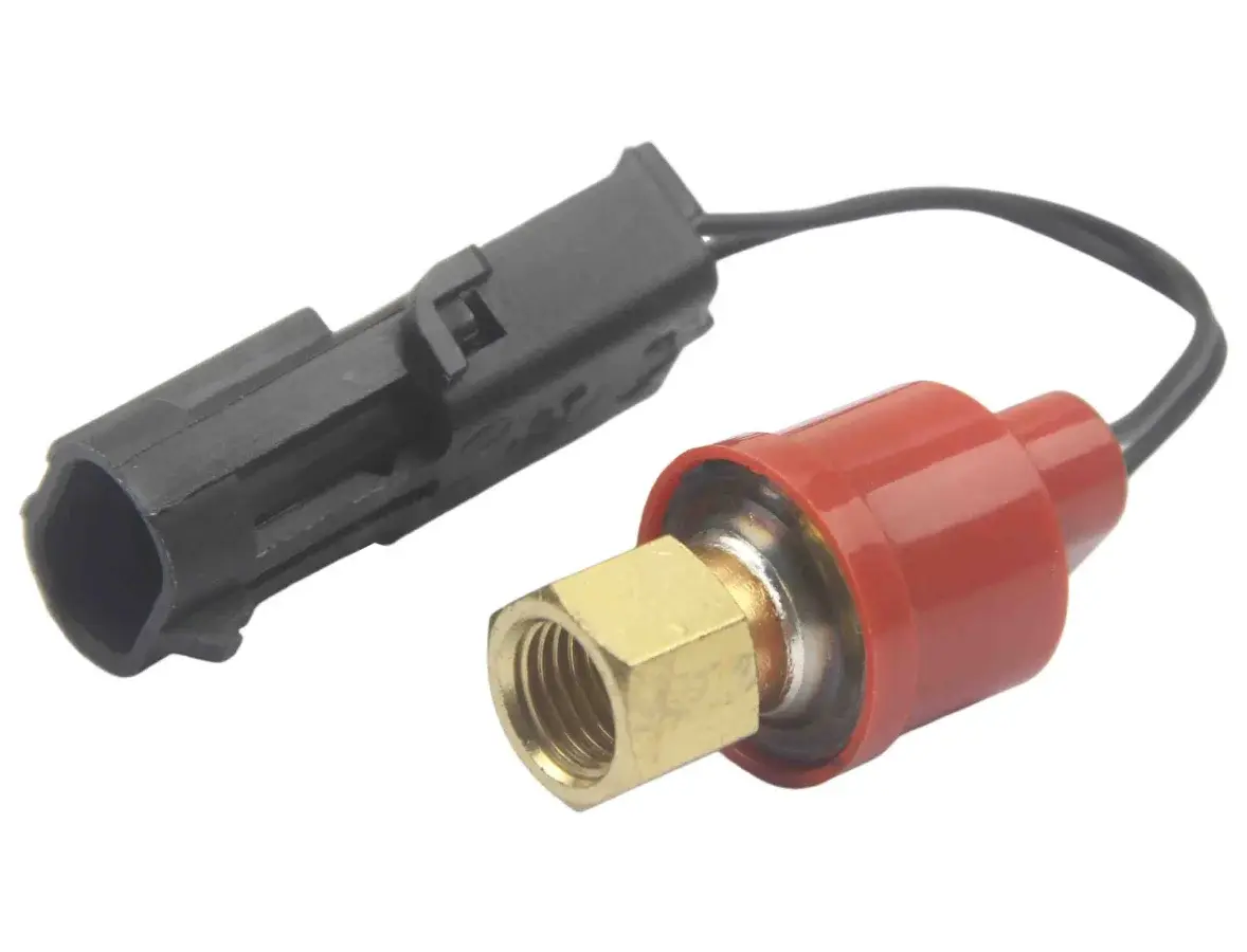 John Deere
A/C Pressure Switch - RE24307