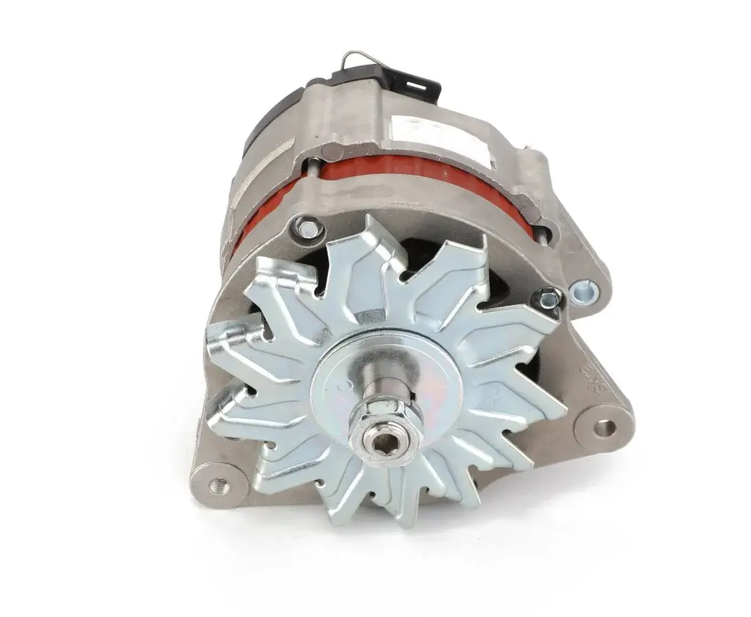 Massey Ferguson
Alternator - 3823652M1