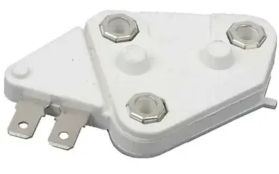 Massey Ferguson
Alternator Regulator - 1052023M1