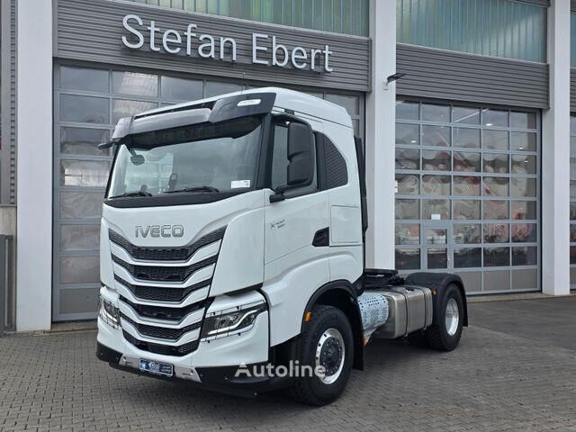 Novi IVECO X-Way AS440S50T/P 4x4 HI-TRACTION Intarder Alu tegljač