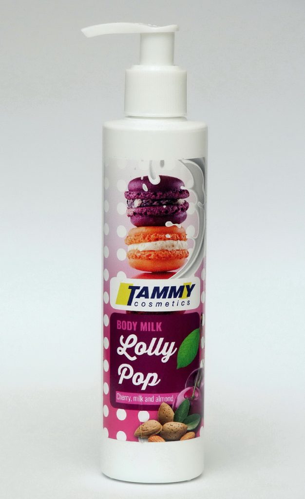 PARFEMSKO BODY MLEKO SA VISNJOM, MLEKOM I BADEMOM