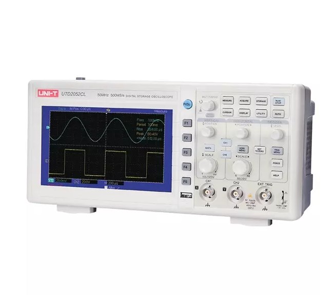Digitalni osciloskop UNI-T UTD2052CL+ 2x50MHz
