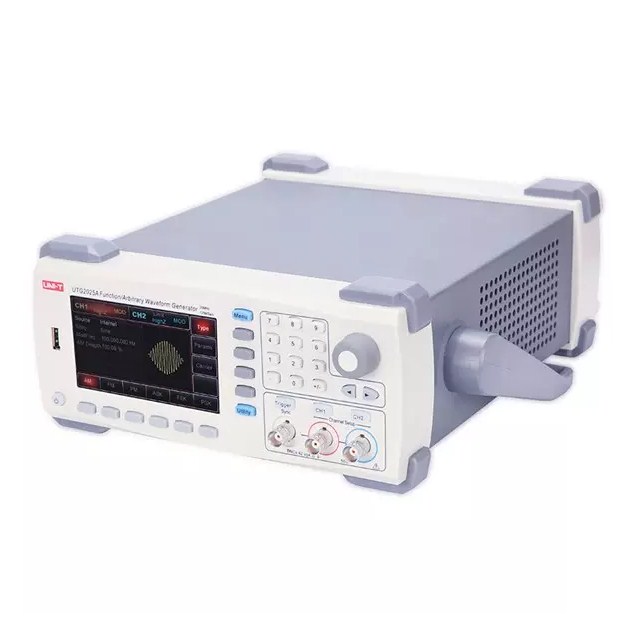Generator funkcije UNI-T UTG2025A 2x25MHz