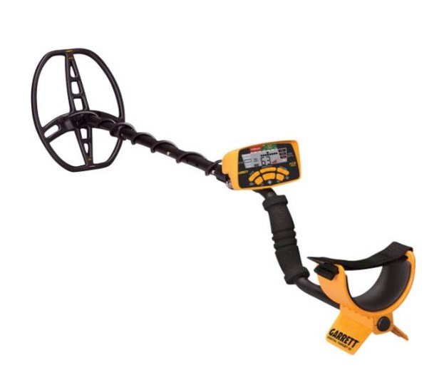 Metal detektor / tragač digitalni Garrett ACE400i
