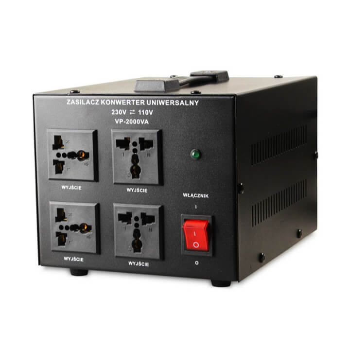 Autotransformator VOLT 2000VA 230V AC – 110V AC