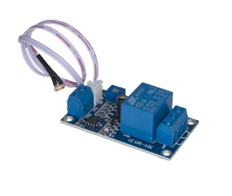 Prekidač KSH-M131 12V za kontrolu svetla