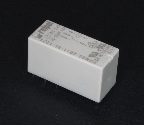 Relej 1 X ON/OFF, SPDT, 16A, 24V, 1440Om, RM5mm, Relpol, RM85-2011-35-1024