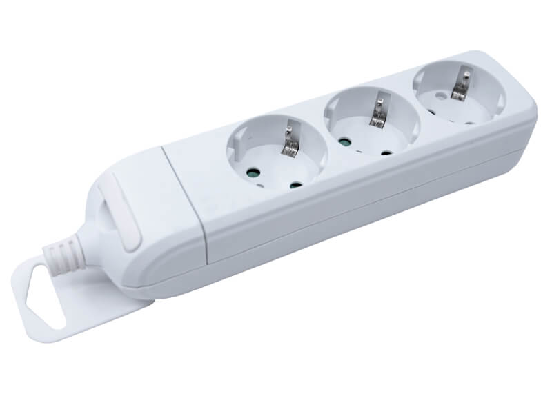 PRENOSNA PRIKLJUČNICA TROSTRUKA 2M 3X2,5MM