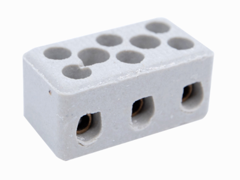 KLEMA KERAMIČKA 3X2,5MM MUTLUSAN