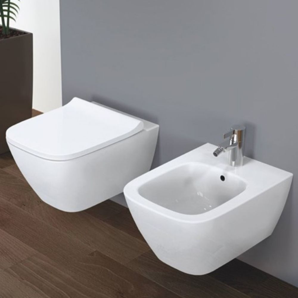 Wc šolja konzolna smyle square rf sa sc slim sendvič daskom geberit