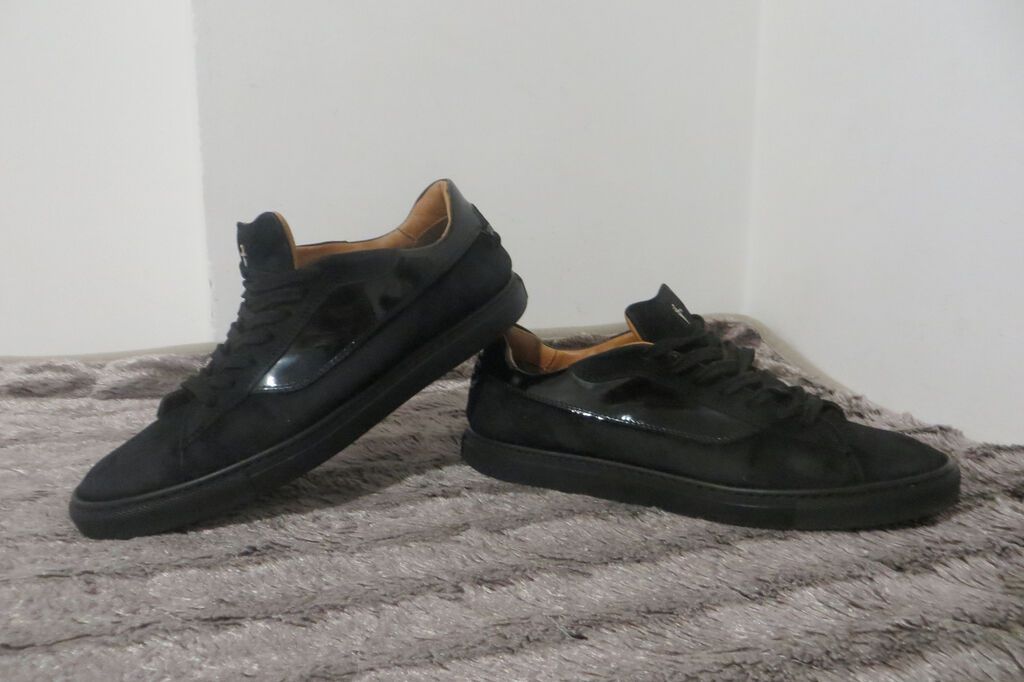 PACIOTTI br37 24cm unutrasnje gaziste stopala, patike bez bilo kakve