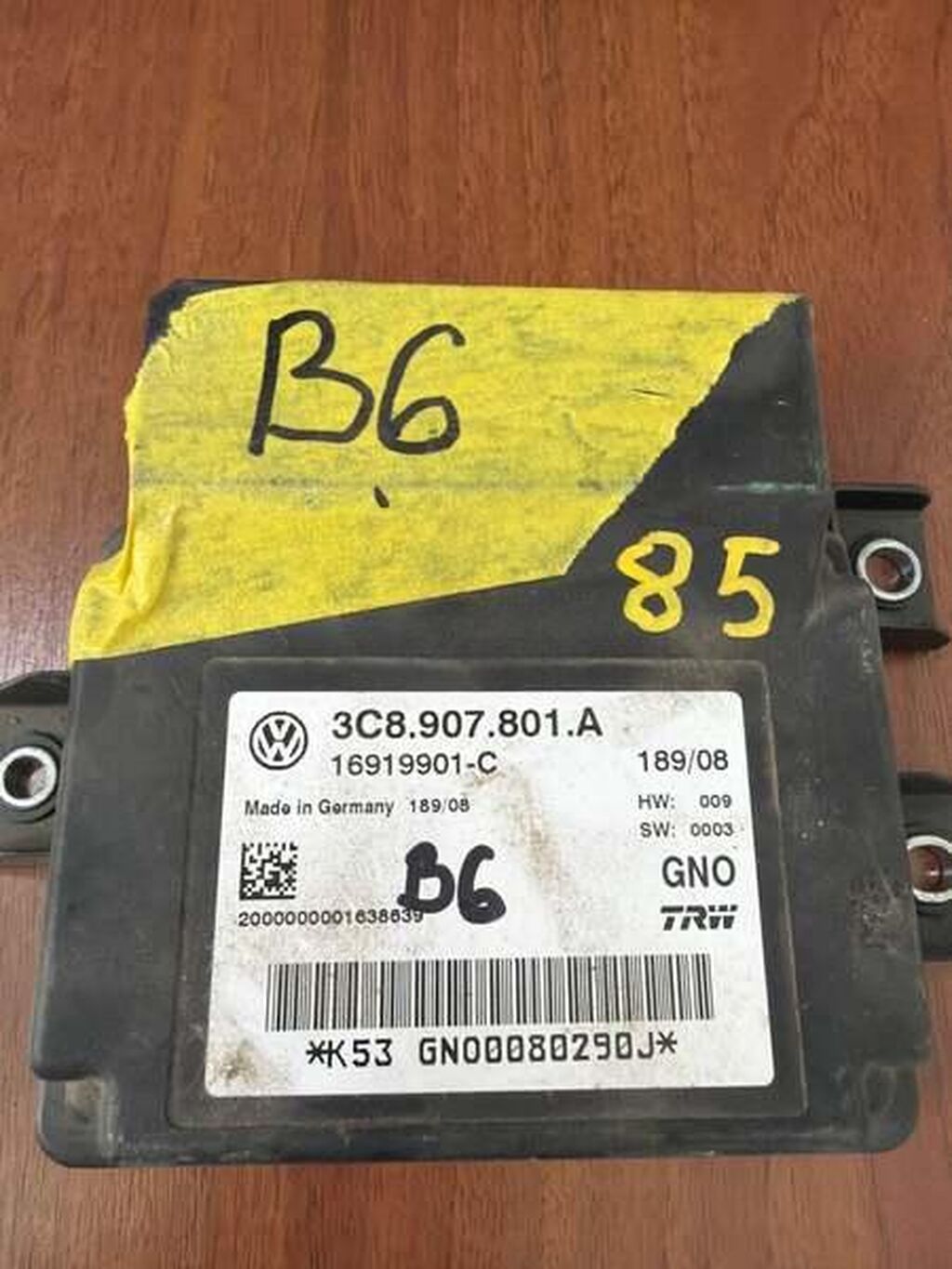 KONTROLNA JEDINICA ZA VOLKSWAGEN PASSAT B6, PASSAT CC - 3C8907801A |