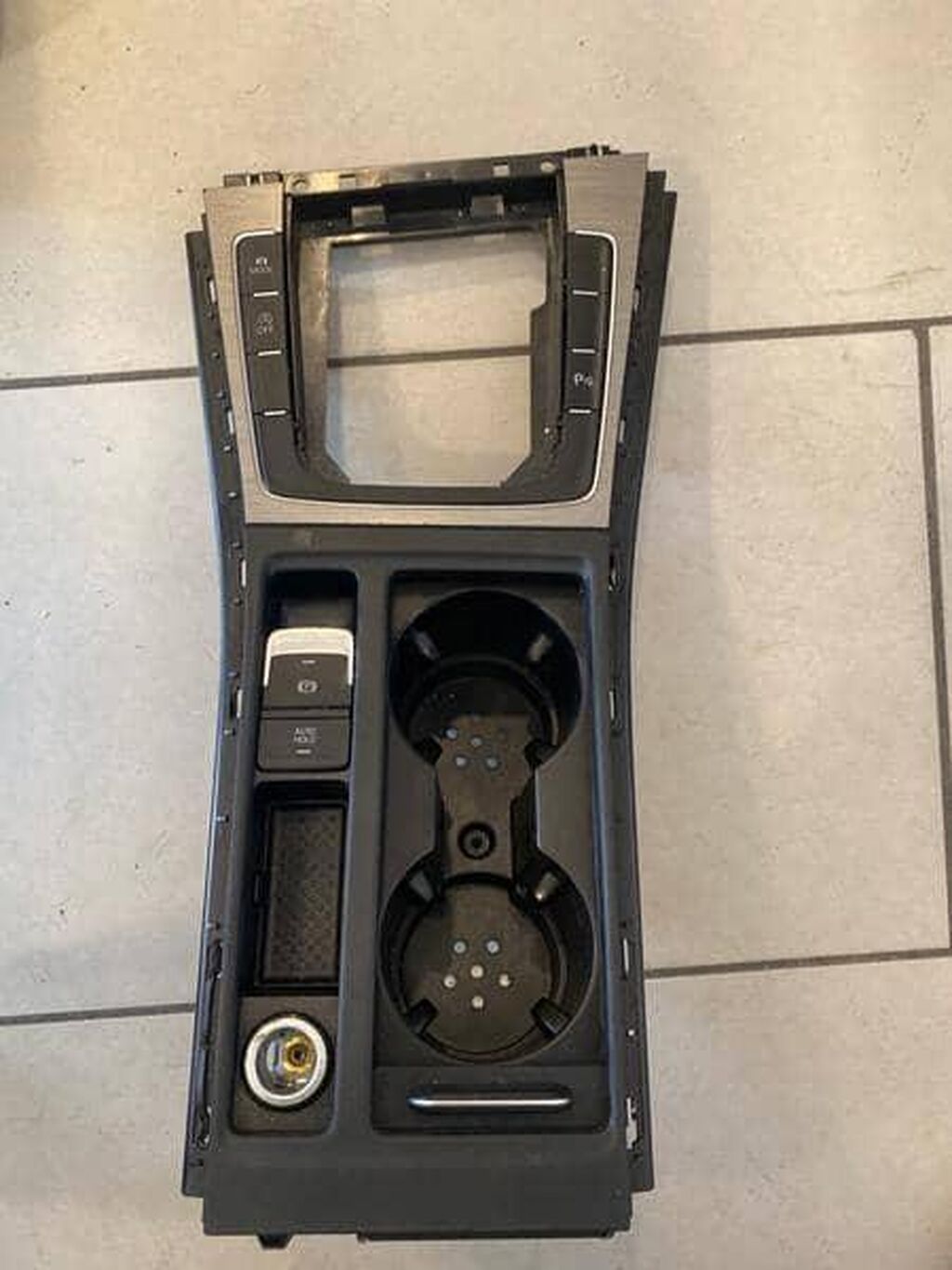 DRZAC CASE ZA VOLKSWAGEN GOLF 7 - 5G0862531 | Drzac casa za Golf VII