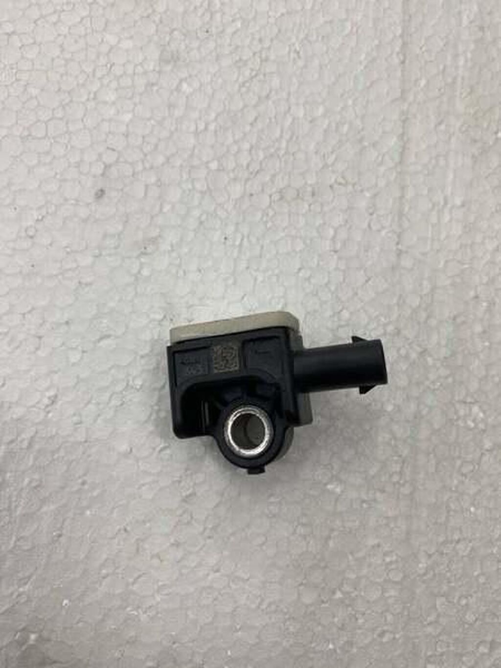 SENZOR AIR BAG ZA VOLKSWAGEN AMAROK, CADDY, POLO - 2H0959351 |