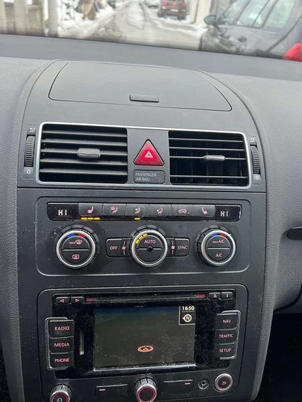 RESETKA VENTILACIJE ZA VOLKSWAGEN TOURAN | Resetka ventilacije za