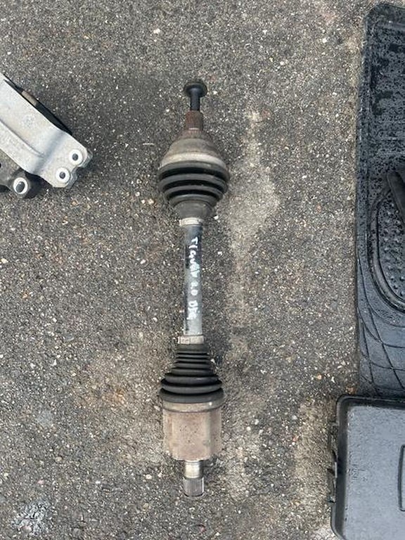 POLUOSOVINA ZA VOLKSWAGEN TIGUAN - DSG | Poluosovina za Tiguan 2.0