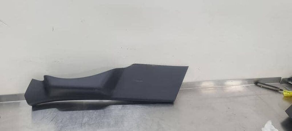 PLASTIKA ZA VOLKSWAGEN POLO - 6R4867765B | Plastika unutrasnja Polo