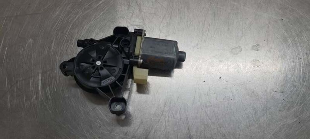 MOTORIC PODIZACA STAKLA ZA VOLKSWAGEN GOLF 7 - 5Q0959802B | Motoric