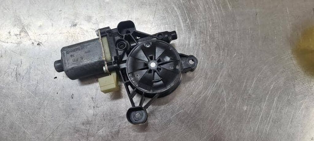 MOTORIC PODIZACA STAKLA ZA VOLKSWAGEN GOLF 7 - 5Q0959801B | Motoric