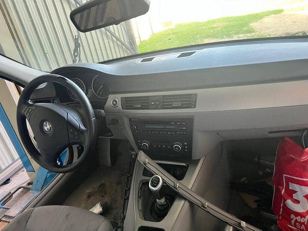 INSTRUMENT TABLA E90,91 ZA BMW SERIJA 3 | Na stanju novi i polovni