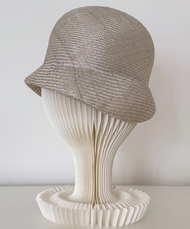 Karolina Silver Pearl