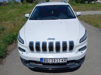 Jeep Cherokee ❲ 13640 eur ❳