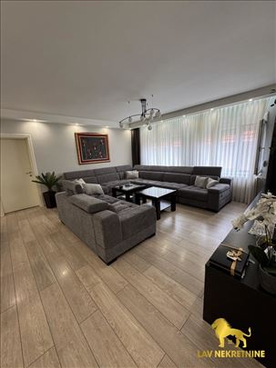 Novi Sad, Centar, Stan, 4, 110,00m2