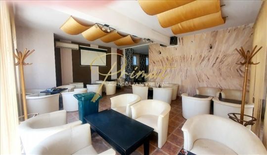 Beograd, Dušanovac, Stan, 2.5, 90m2